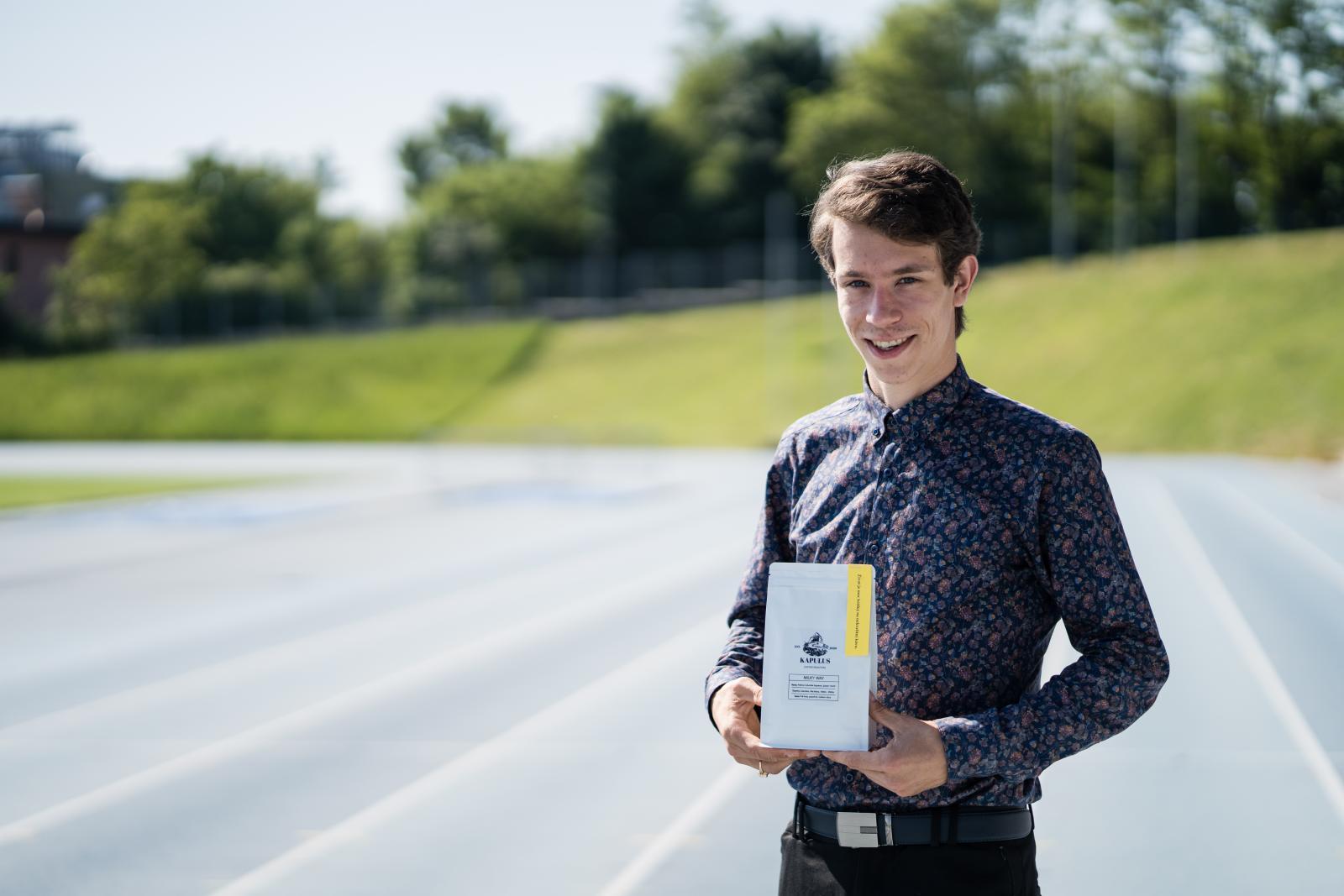 Abych byl dobrý ve sportu, musím být dobrý ve škole, říká atlet David ...